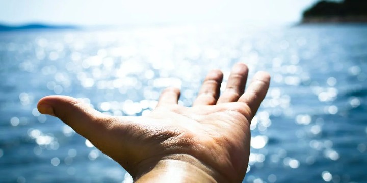 70 Shine Quotes to Ignite the Light Inside You